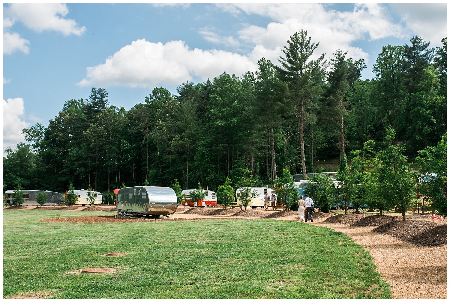 Jake & Julianne {JuneBug Retro Resort} | Asheville Wedding Guide